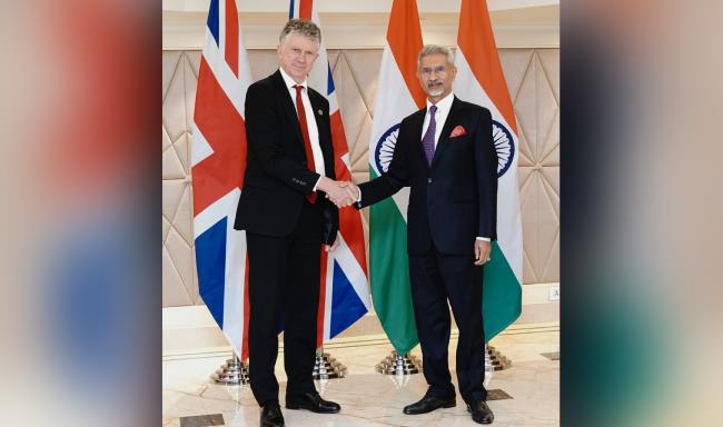 External Affairs Minister Dr. S. Jaishankar met H.E. Mr. Jonathan ...