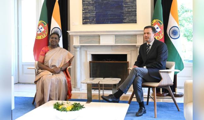 President Smt. Droupadi Murmu met H.E. Mr. Luis Montenegro, Prime ...